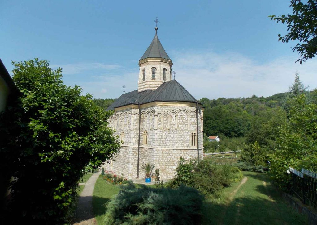 BISERI SRBIJE Manastiri Jazak, Mala Remeta, Krušedol - UžiceMedia